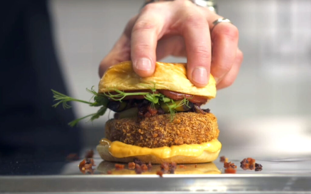 Burgerdudes utser FoodSolutions godaste burgare | Orkla FoodSolutions